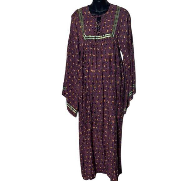 karavan | Dresses | Karavan Indianhand Made 0 Cotton Floral Embroidered ...